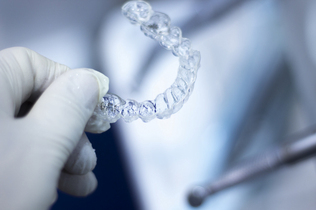 Here’s Why to Consider Using Invisalign - Dentus Family Dental